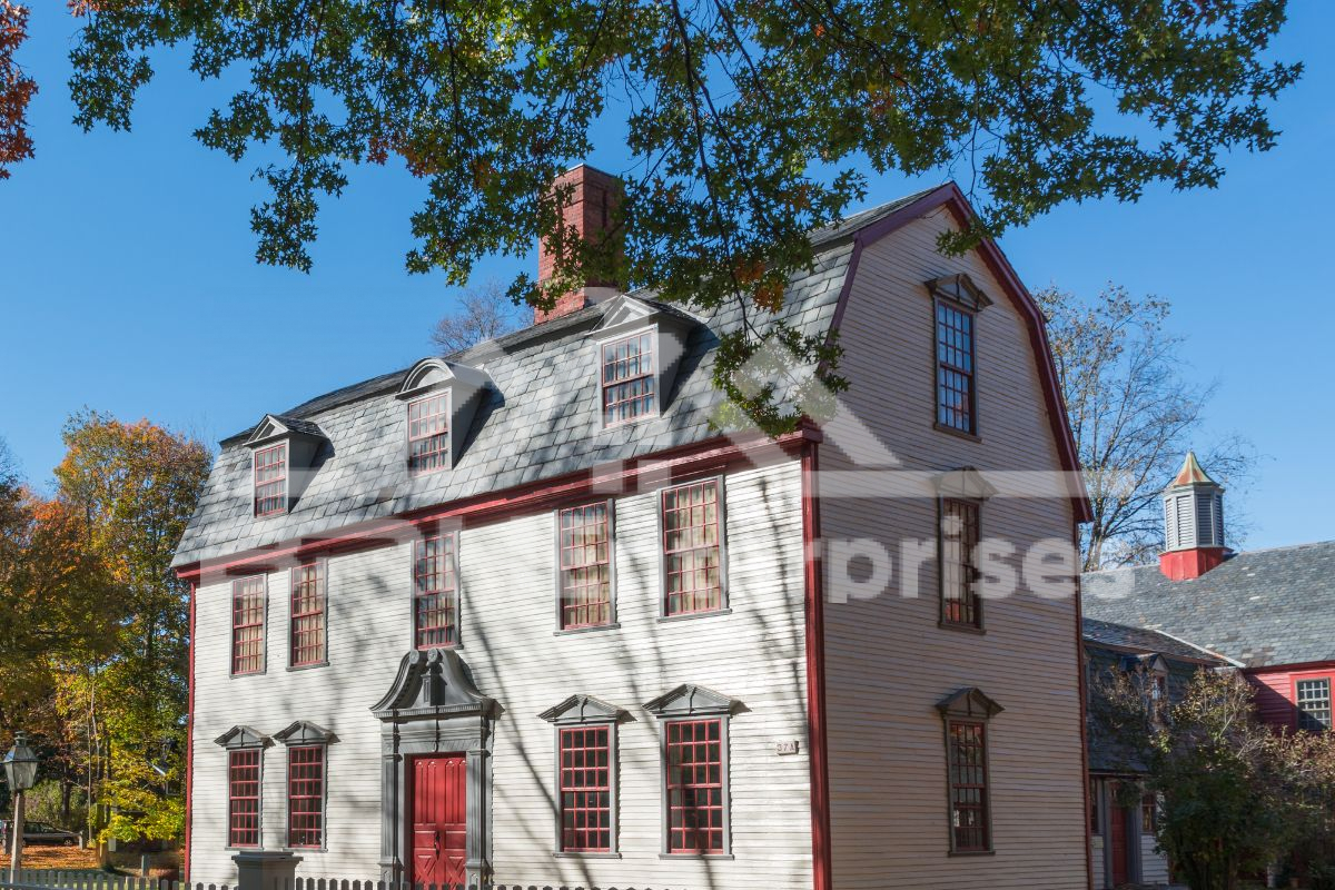 12 Common Roof Types Found On Wisconsin Homes